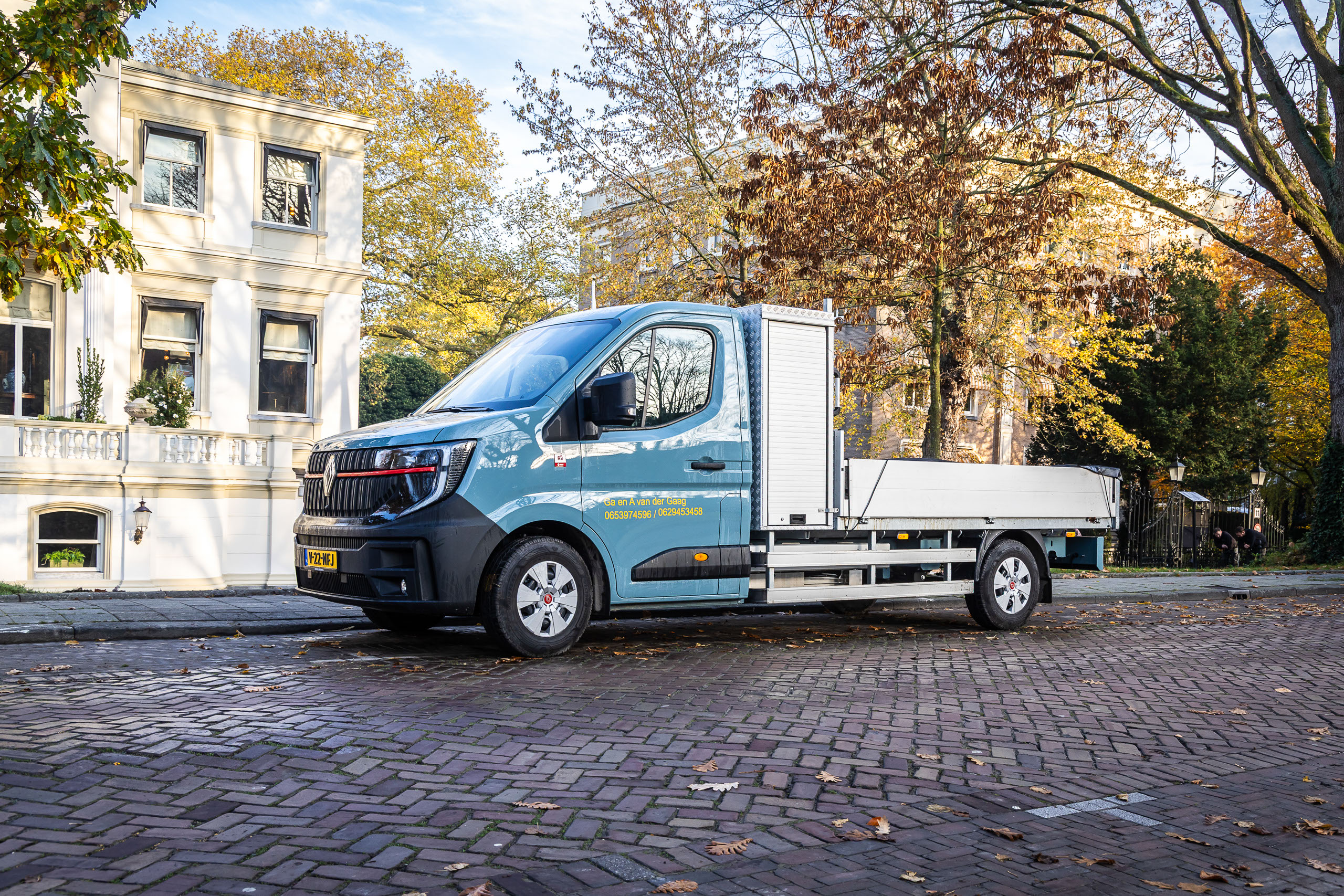Groene bus voor groene vingers: Hoveniersbedrijf van der Gaag met ...